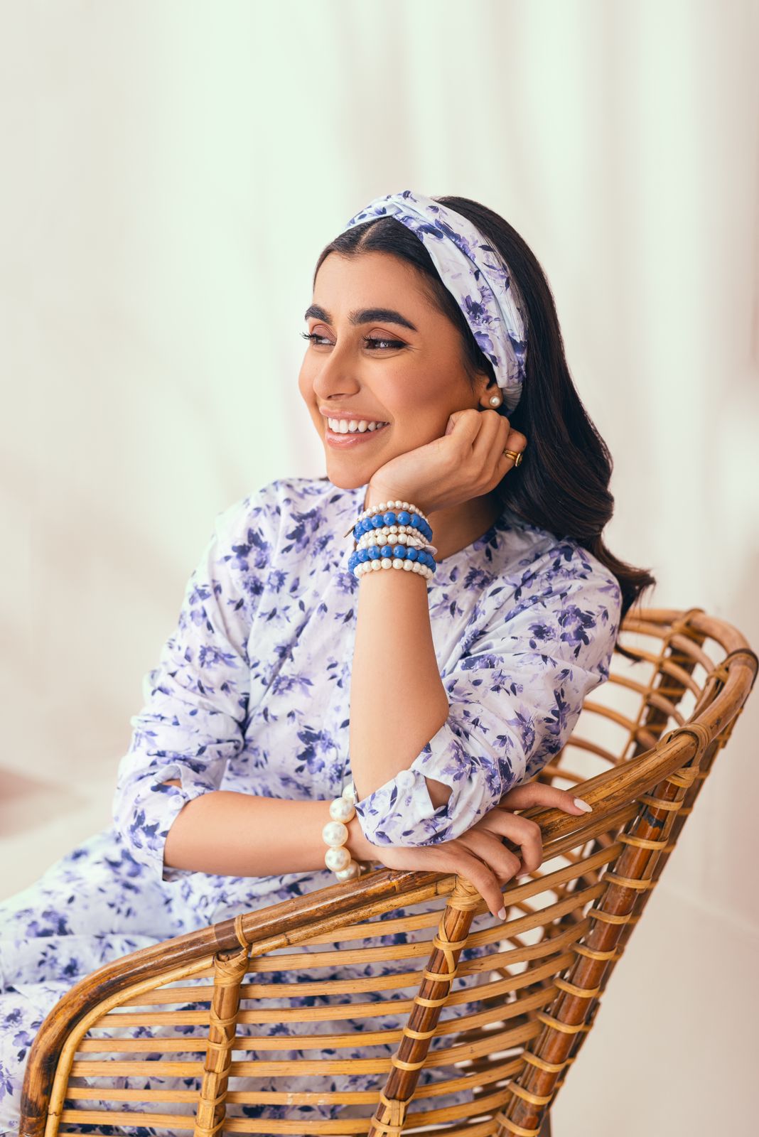 Daisy bracelets – Sabeen Abbas